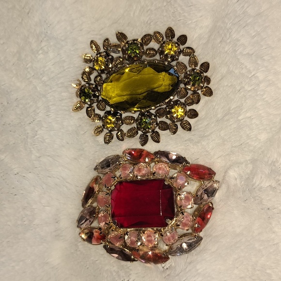 Jewelry | Vintage Fashion Broaches | Poshmark